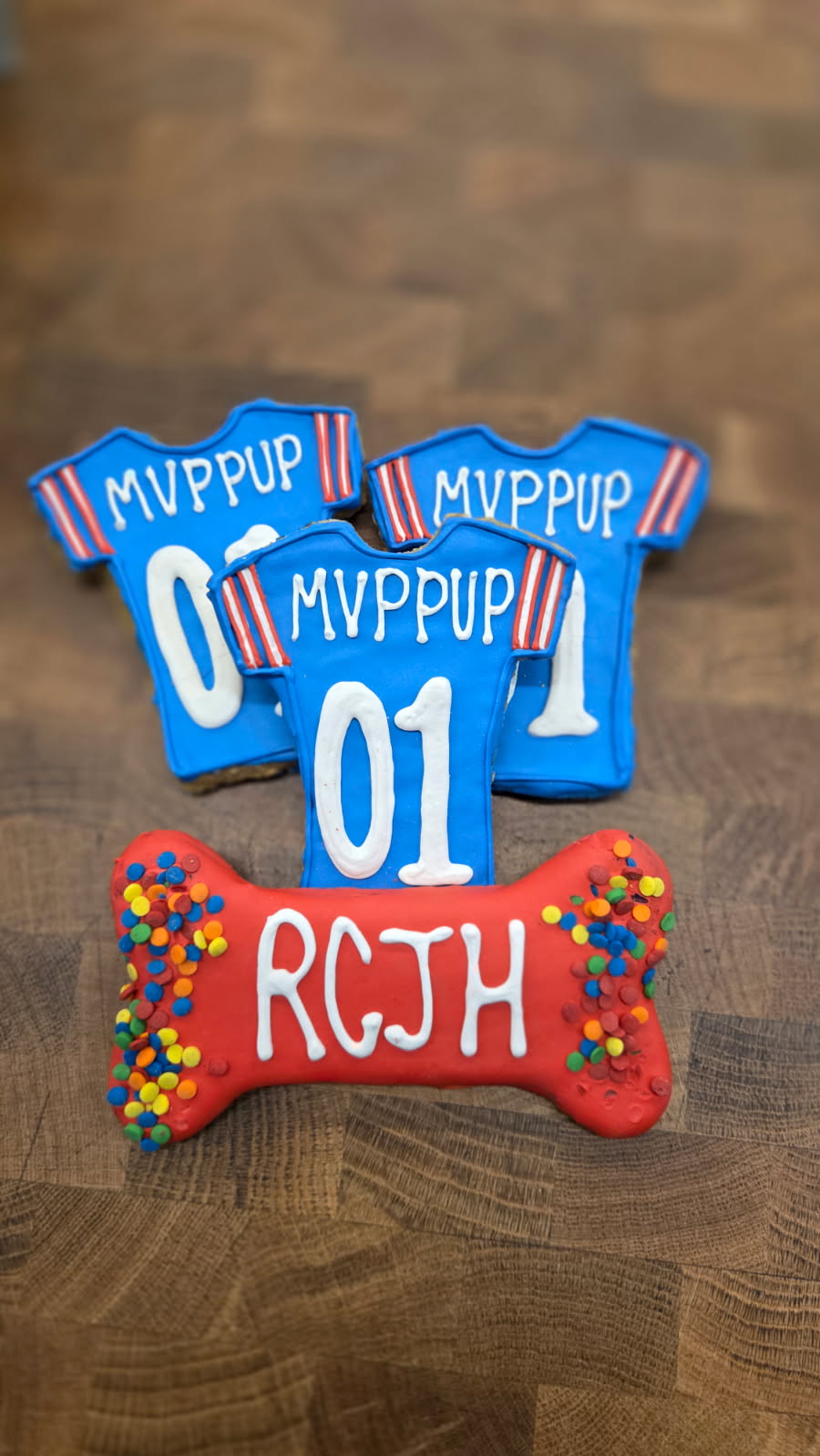 Custom Bone Cookie – Lucky Biscuit Pet Bakery
